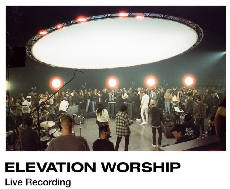 Best Church Stage Design Ideas for Large and Small Churches - REACHRIGHT