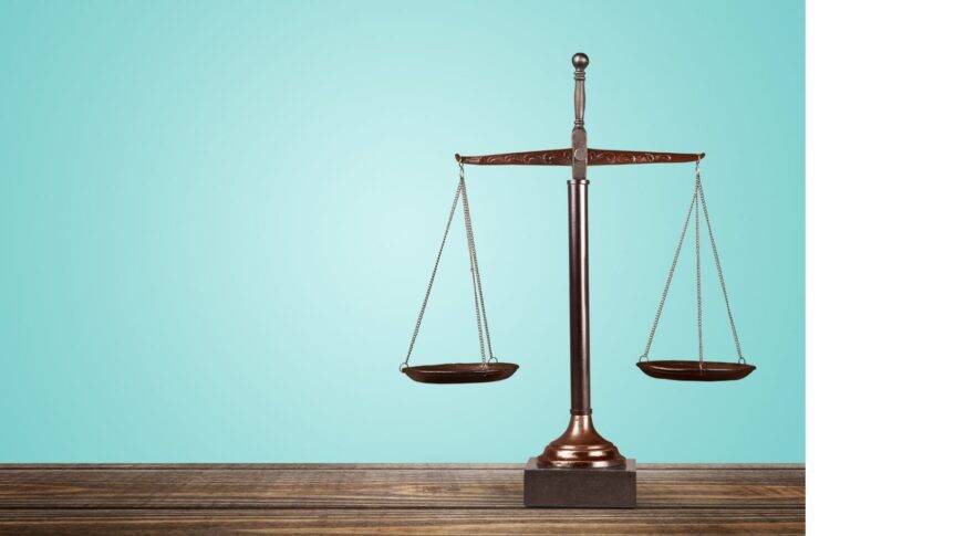 Pastor Salary Guide: How to Pay Your Pastor Right - REACHRIGHT